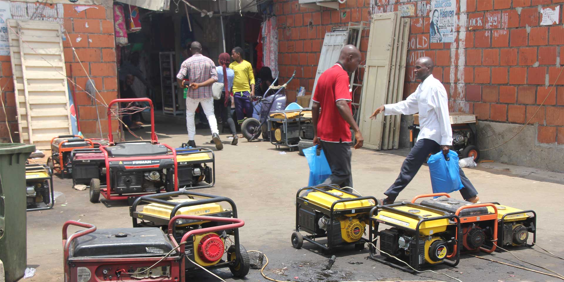 Replacing Fossil Fuel Generators Offers Clean-Energy Options